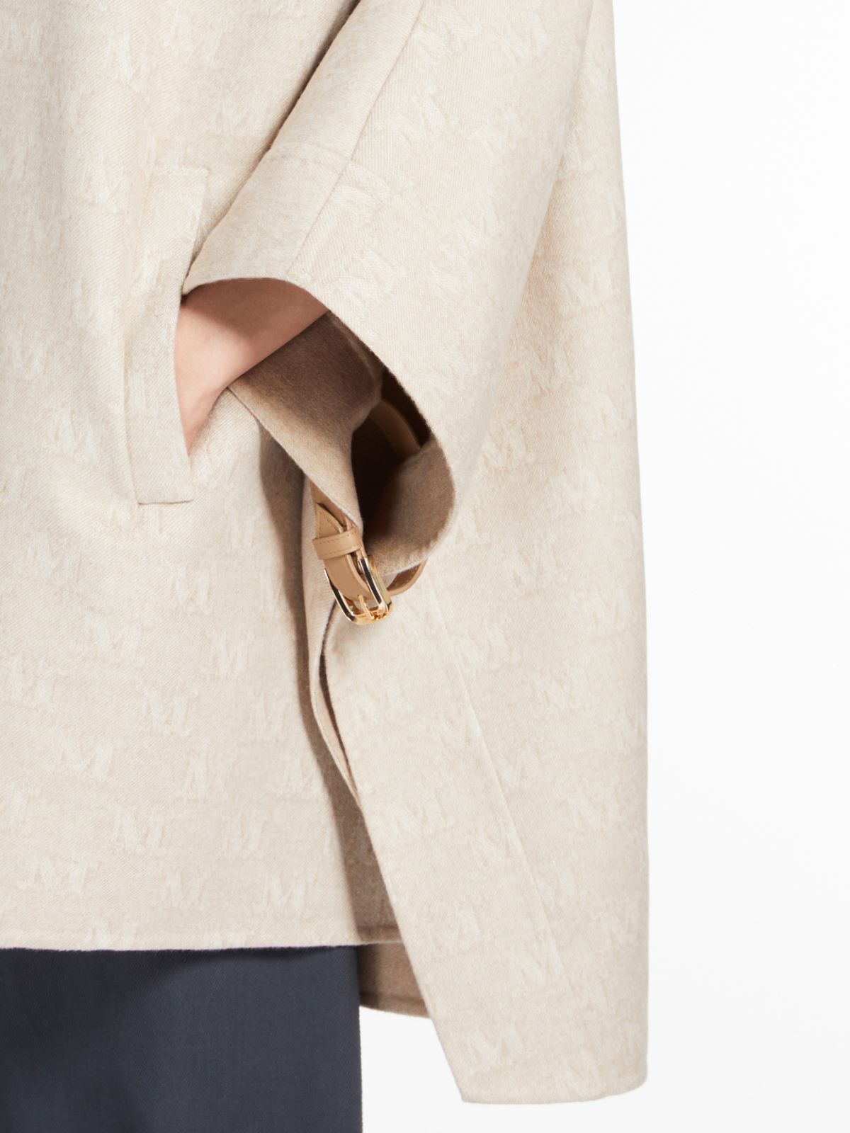 Max Mara Women's Cashmere Double-face Button Front Cape In Sand | ModeSens